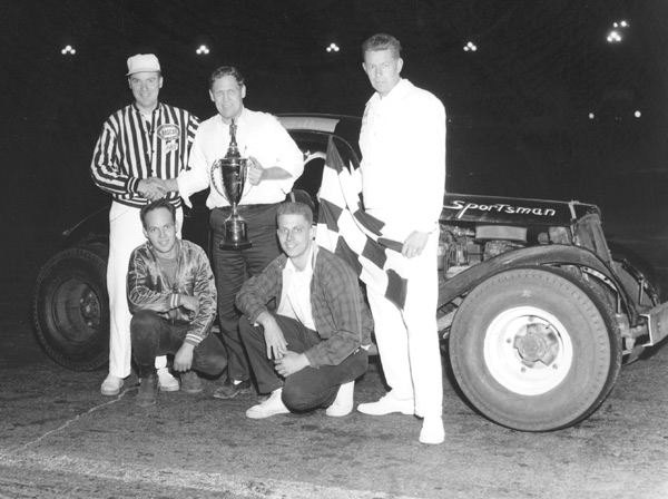 Index of /Cars-Drivers/V8-Bill-Slater/